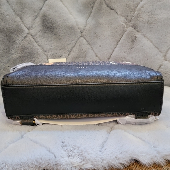 Fossil | Bags | Nwt Fossil Elina Convertible Backpack | Poshmark